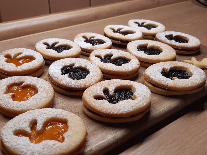 Piték, linzerek kekszek :: szilvakenyere